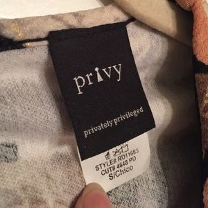 privy | Dresses | Privy Floral V Neck Ruched Dress | Poshmark
